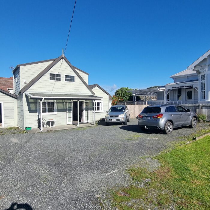 Motivated vendor says Sell! – Haze Real Estate